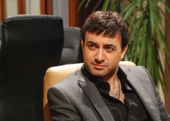 هل يتخلى فراس ابراهيم عن زوجته المصابة بالسرطان؟ - بوسطة